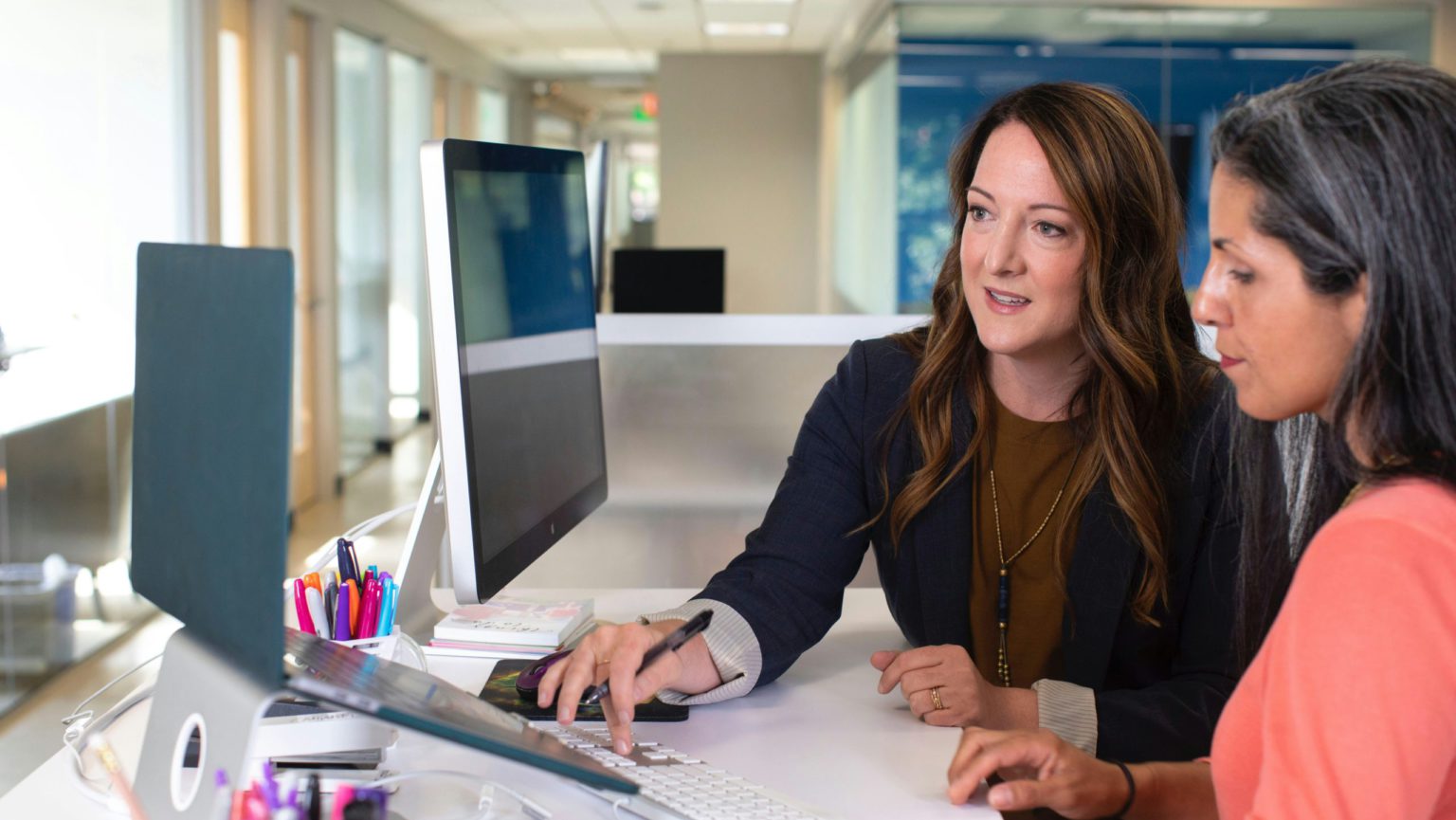 Leveraging Direct Messages (DMs) for Customer Engagement - Little Media ...