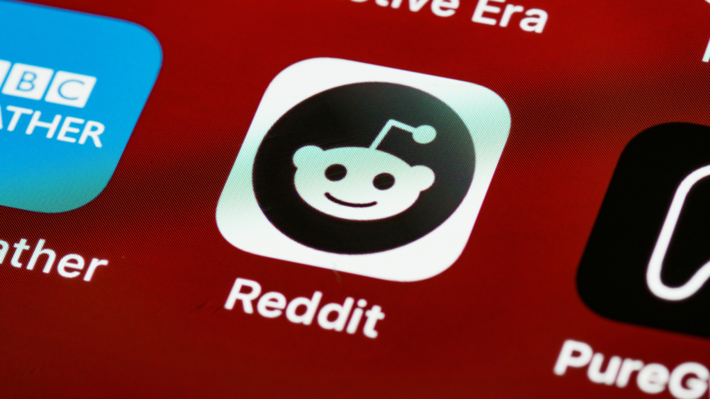 How to Use Reddit for Marketing: A Complete Guide - Little Media Agency